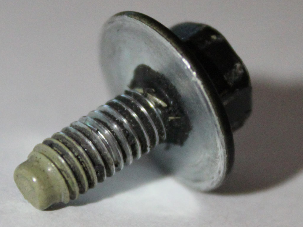 stuck hood bolt | 8th Generation Honda Civic Forum
